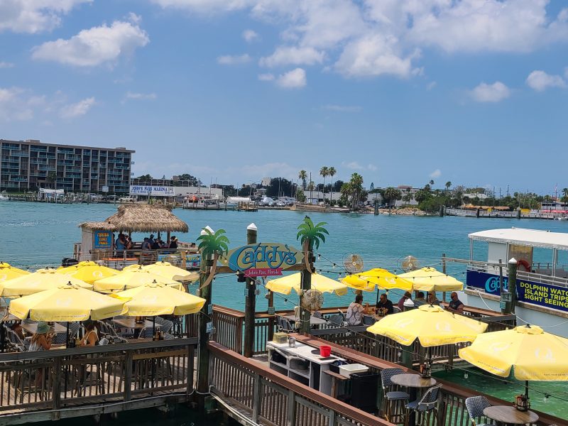 ROYAL REX- Beach Bay – Royal Rexhost Resorts